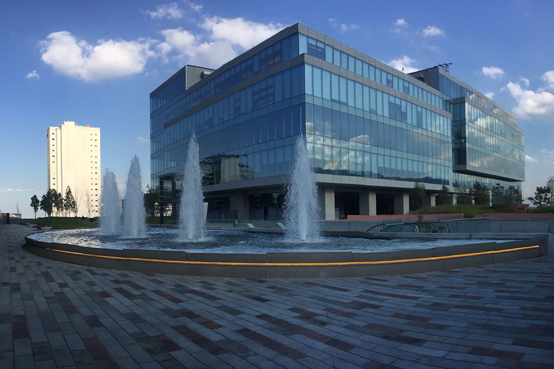 QUAD - Campus Corporativo Santa Fe